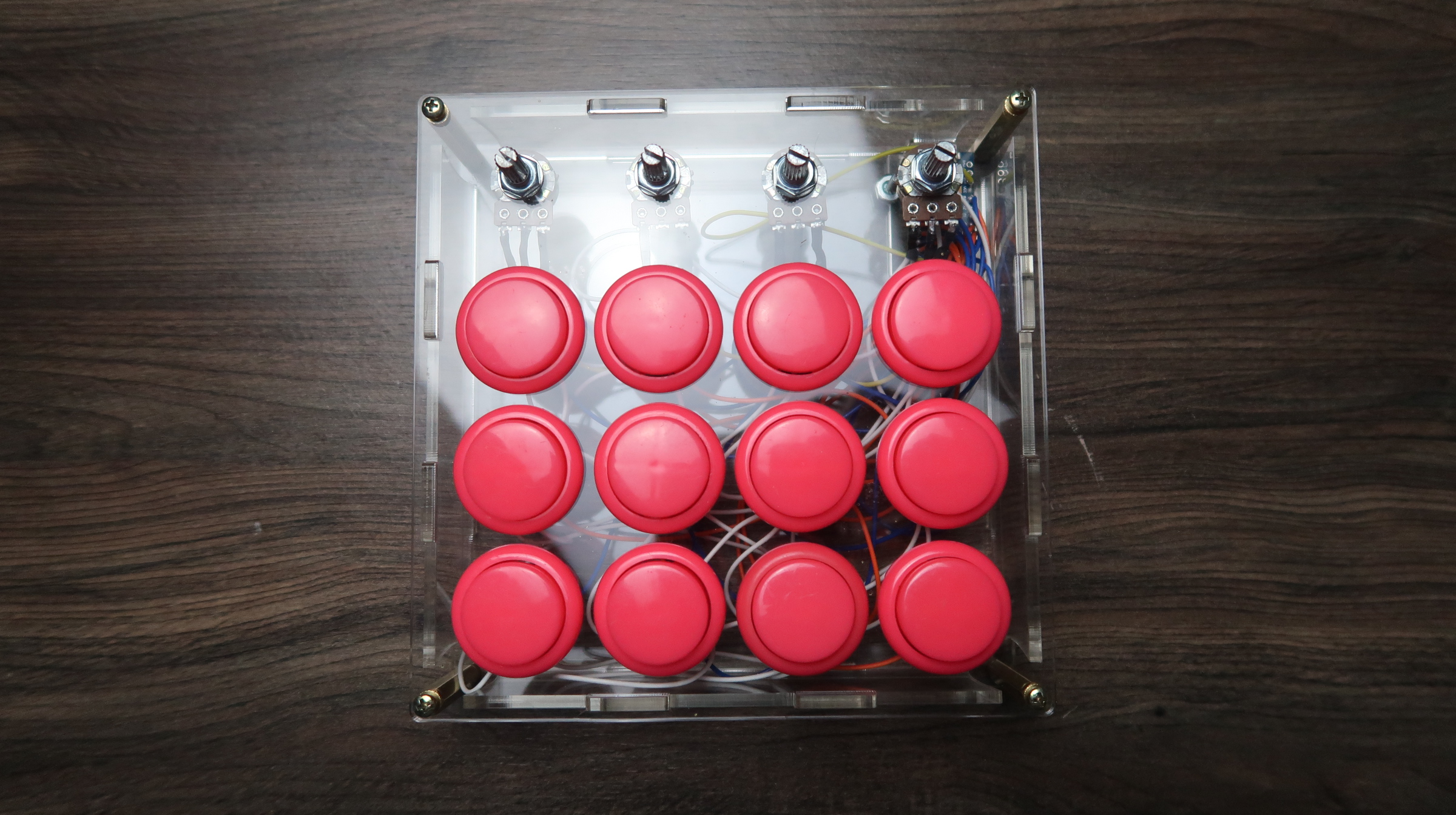 I built an Arcade DIY MIDI controller with an Arduino Pro Micro: The Fliper – The Nerd Musician