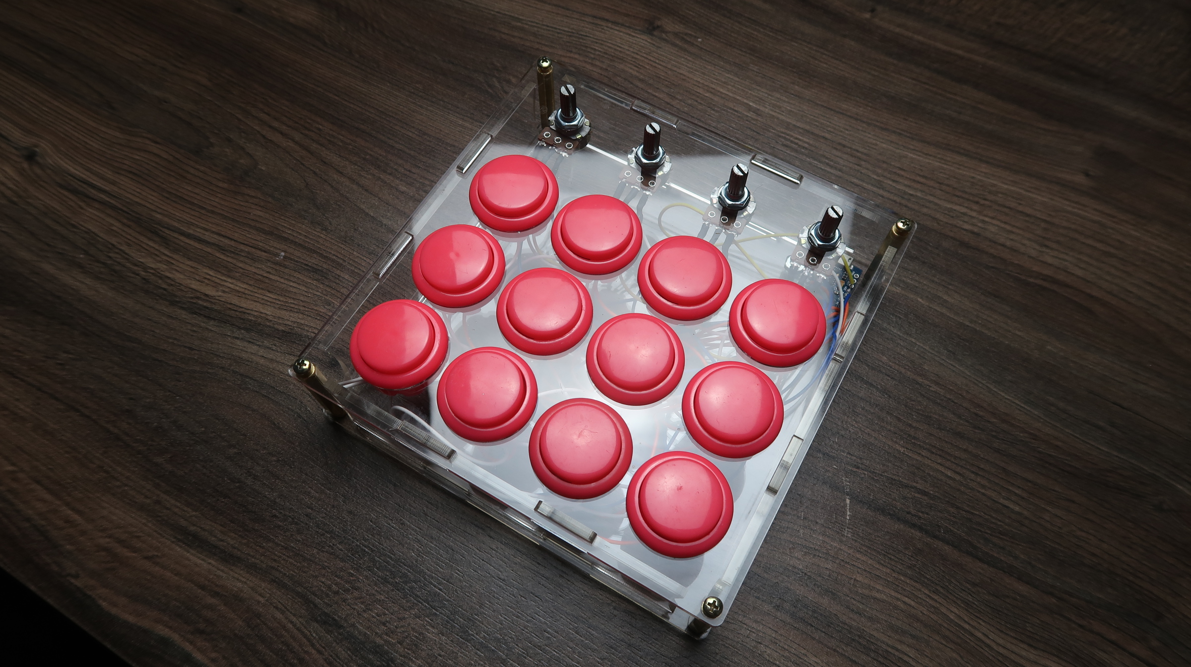 I built an Arcade DIY MIDI controller with an Arduino Pro Micro: The Fliper – The Nerd Musician